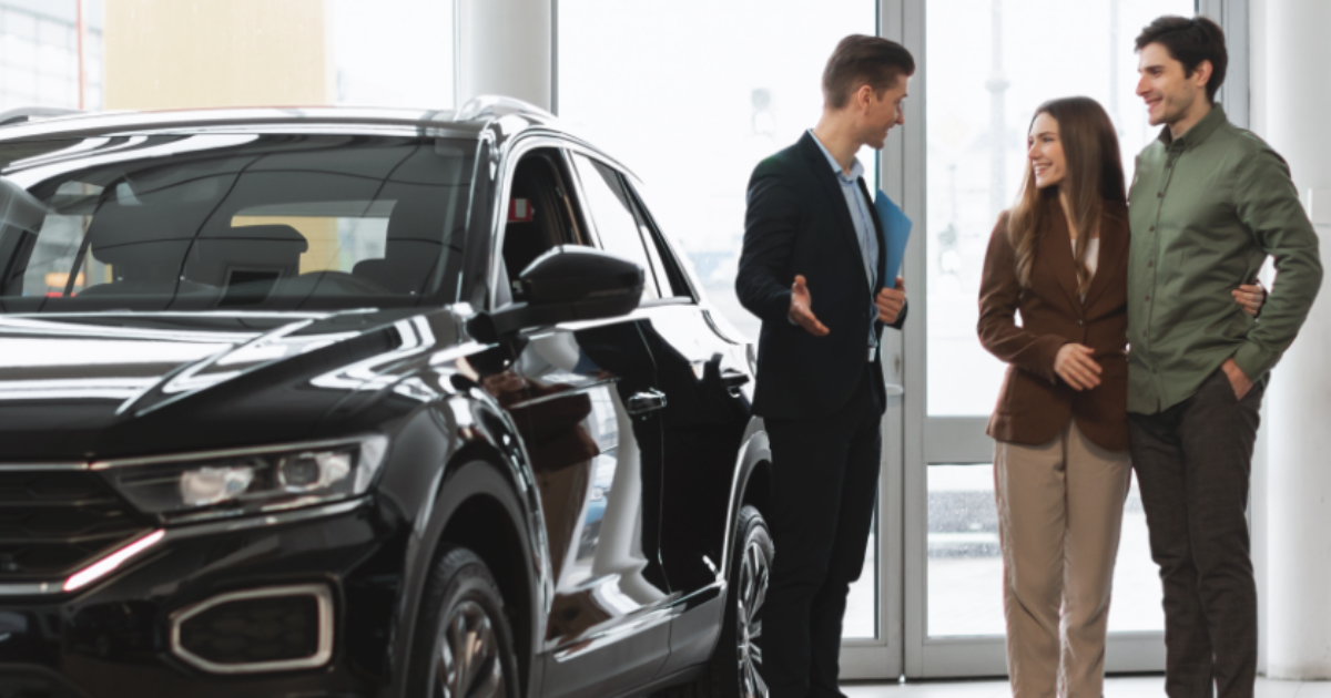 Car Dealership vs Private: Where should you buy your car? | mymoto