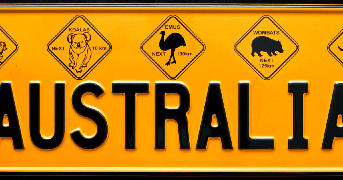 Your guide to getting new car plates interstate | MyMoto